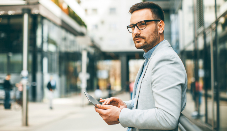 Procurement Manager Job Description: What You Need For Success ...