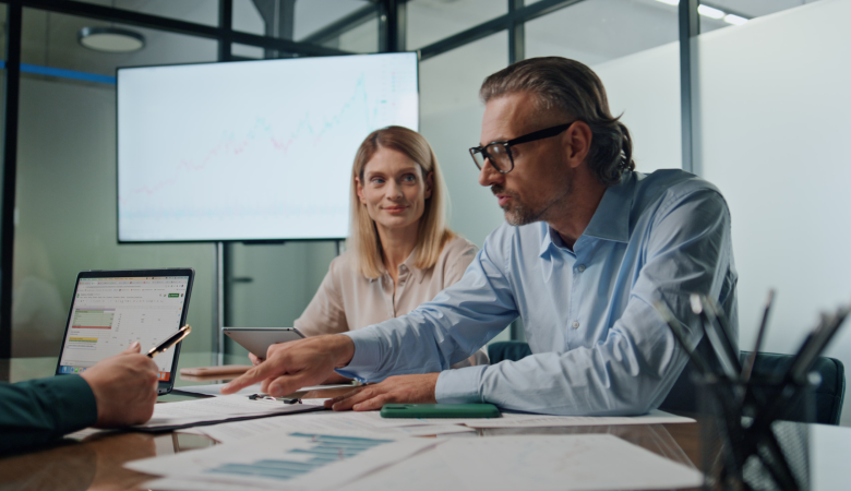 Accounts Payable Outsourcing: Pros & Cons : PLANERGY Software